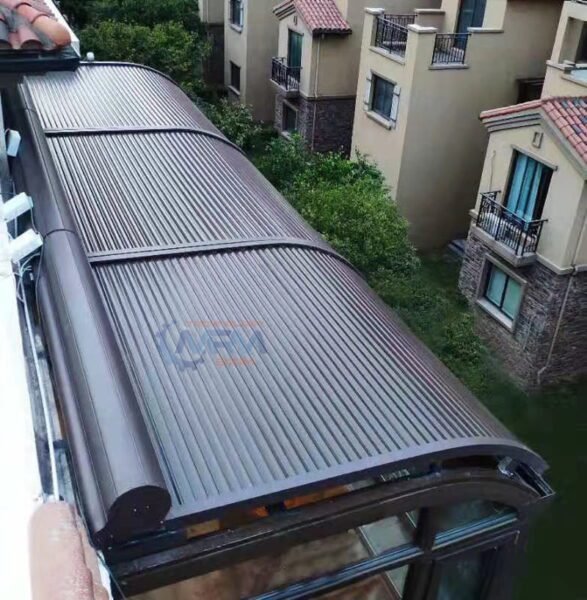 Genuine Horizontal Roller Shutter For Sky Light Blinds
