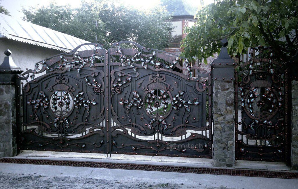 Beautiful Wrought Iron Gate Designs With Pictures 2024